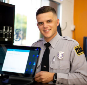 18 Modern Police Haircuts For Men With Uniforms